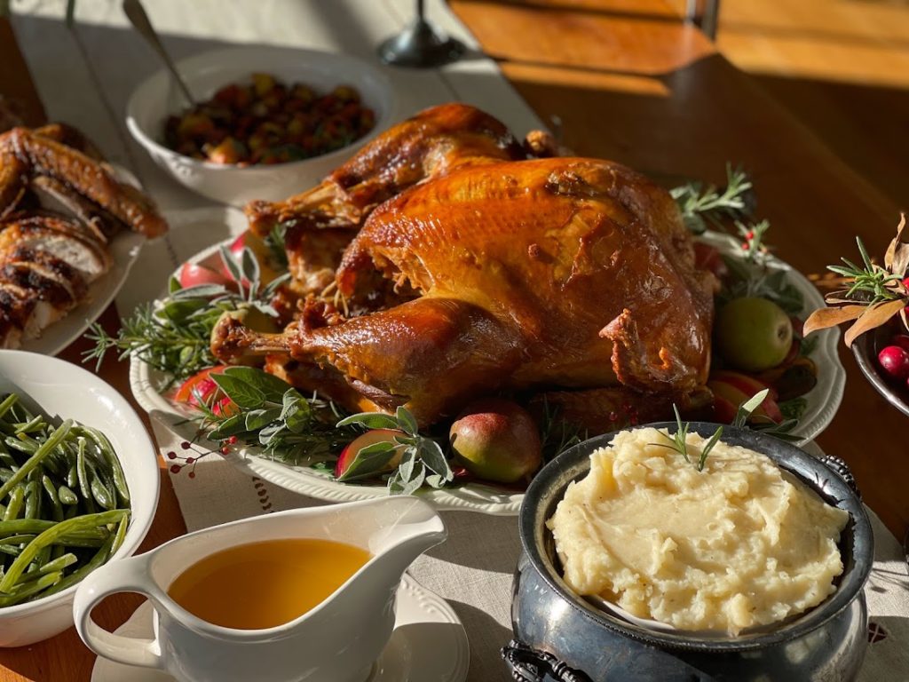 Carving Your Thanksgiving Turkey - At Home With Jenn Adams